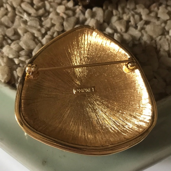 Monet | Jewelry | Vintage Enamel Monet Brooch | Poshmark